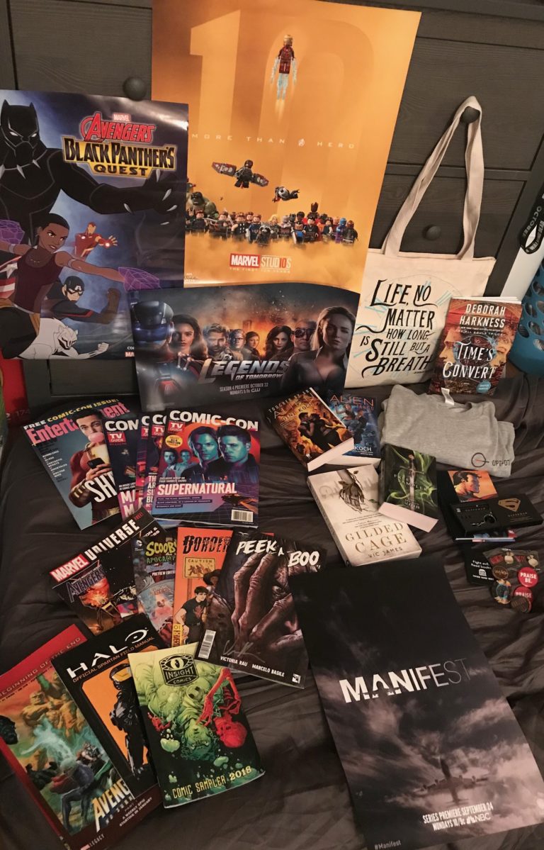 Flash Giveaways: Win San Diego Comic-Con Swag!